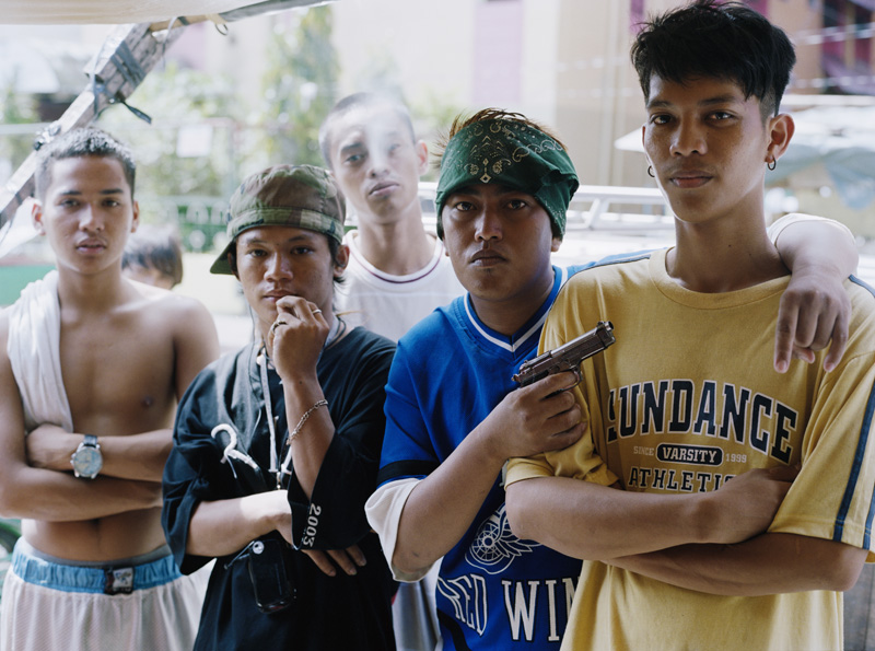 Mina Angela Ighnatova - Manila Gangs